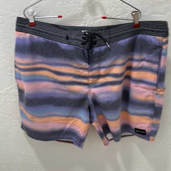 Quiksilver | Swim | Quicksilver Board Shorts 38 | Poshmark